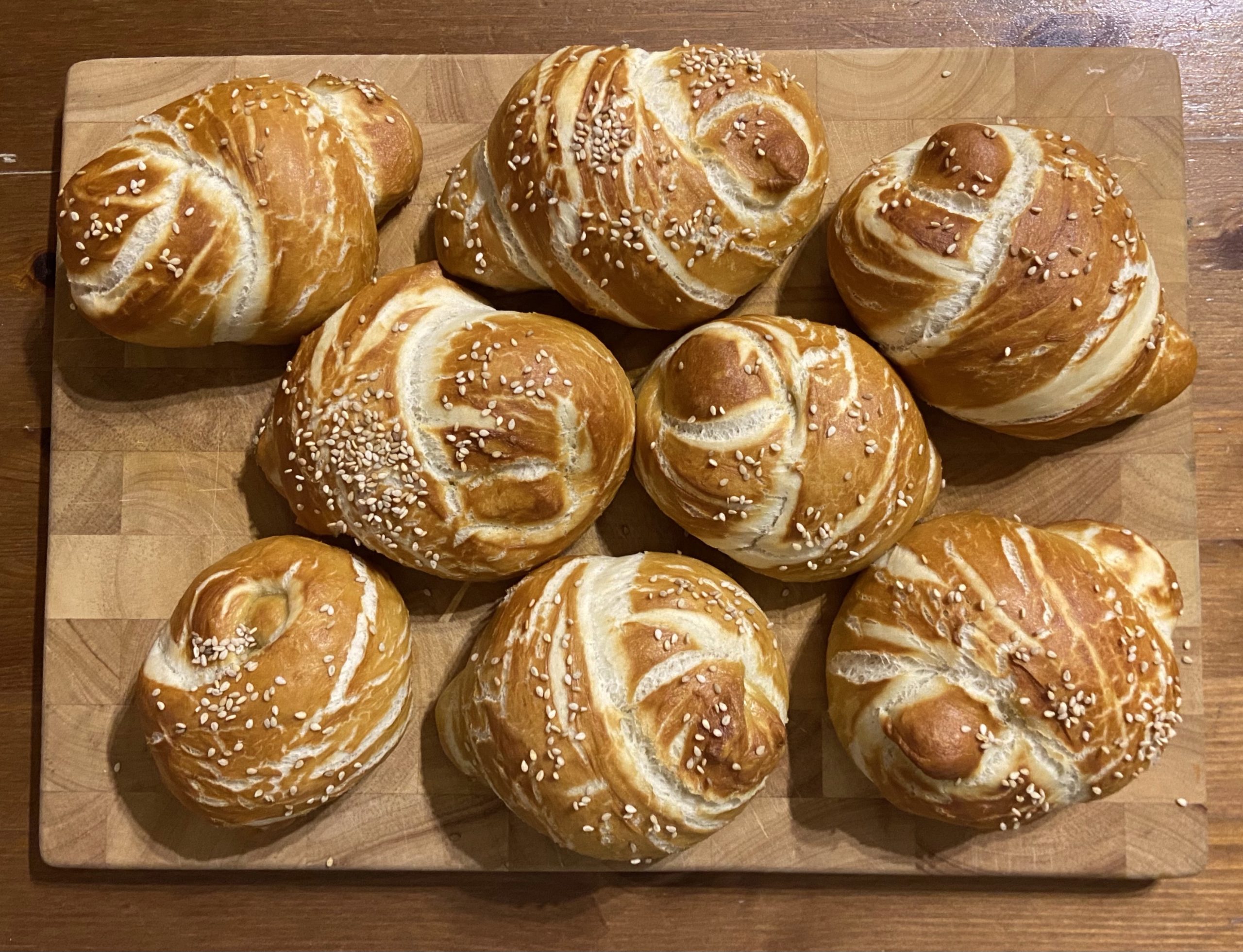 Perfekte Laugenknoten – Glückblick